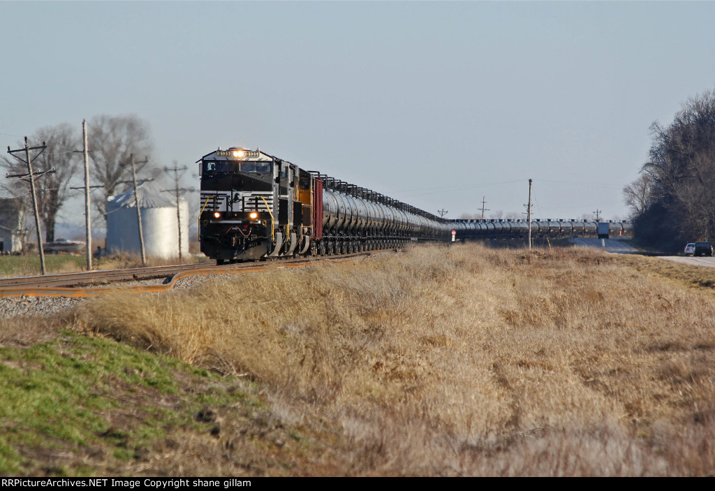 NS 8135 Gets under way.